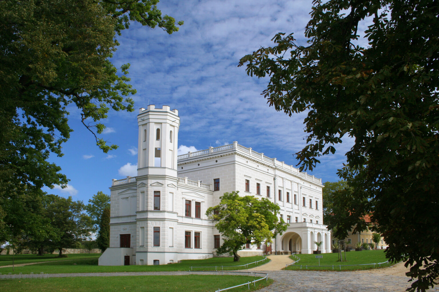 Schloss Krobnitz ‹ Schlesisch-Oberlausitzer Museumsverbund